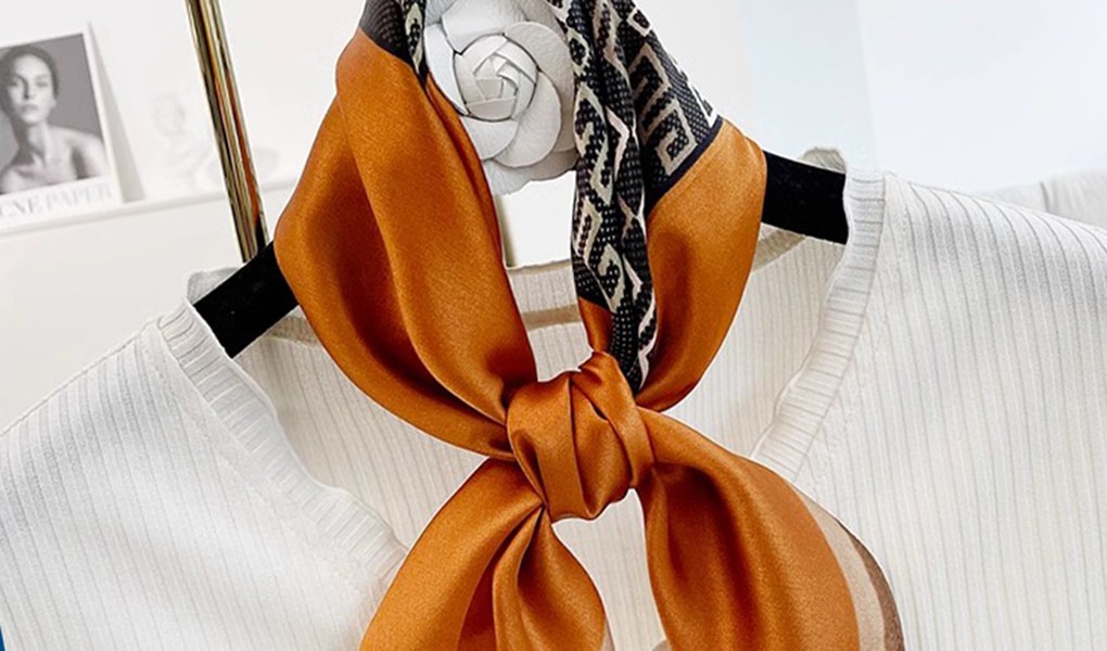 Custom Silk Scarves: Single-Sided and Double-Sided