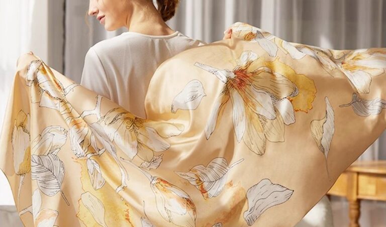 Unveiling the Mystery of Silk Scarves: Rolled-Edges